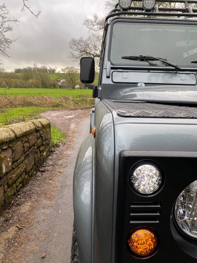 LAND ROVER DEFENDER 110 – KBX FRONT IN METALLIC GRAY | TATC