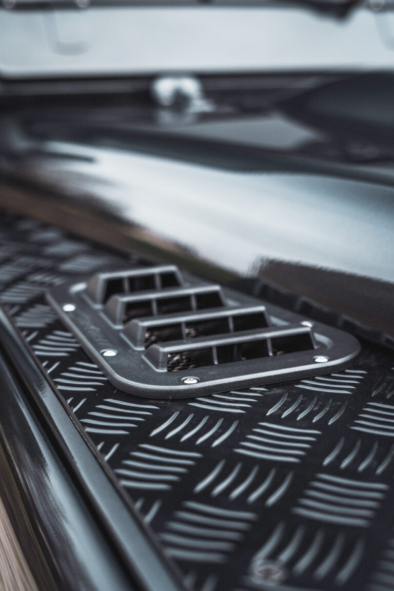 110 Defender | Defender 110 Truck | Classic Defender 110