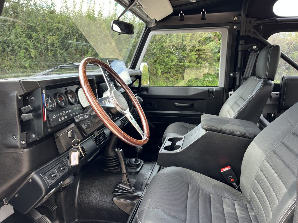 Land Rover Defender 90 Grey | Defender 90 Grey