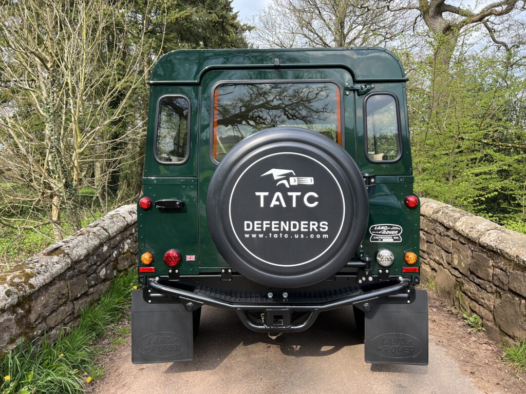 Land Rover Defender 90 - British Racing Green | TATC