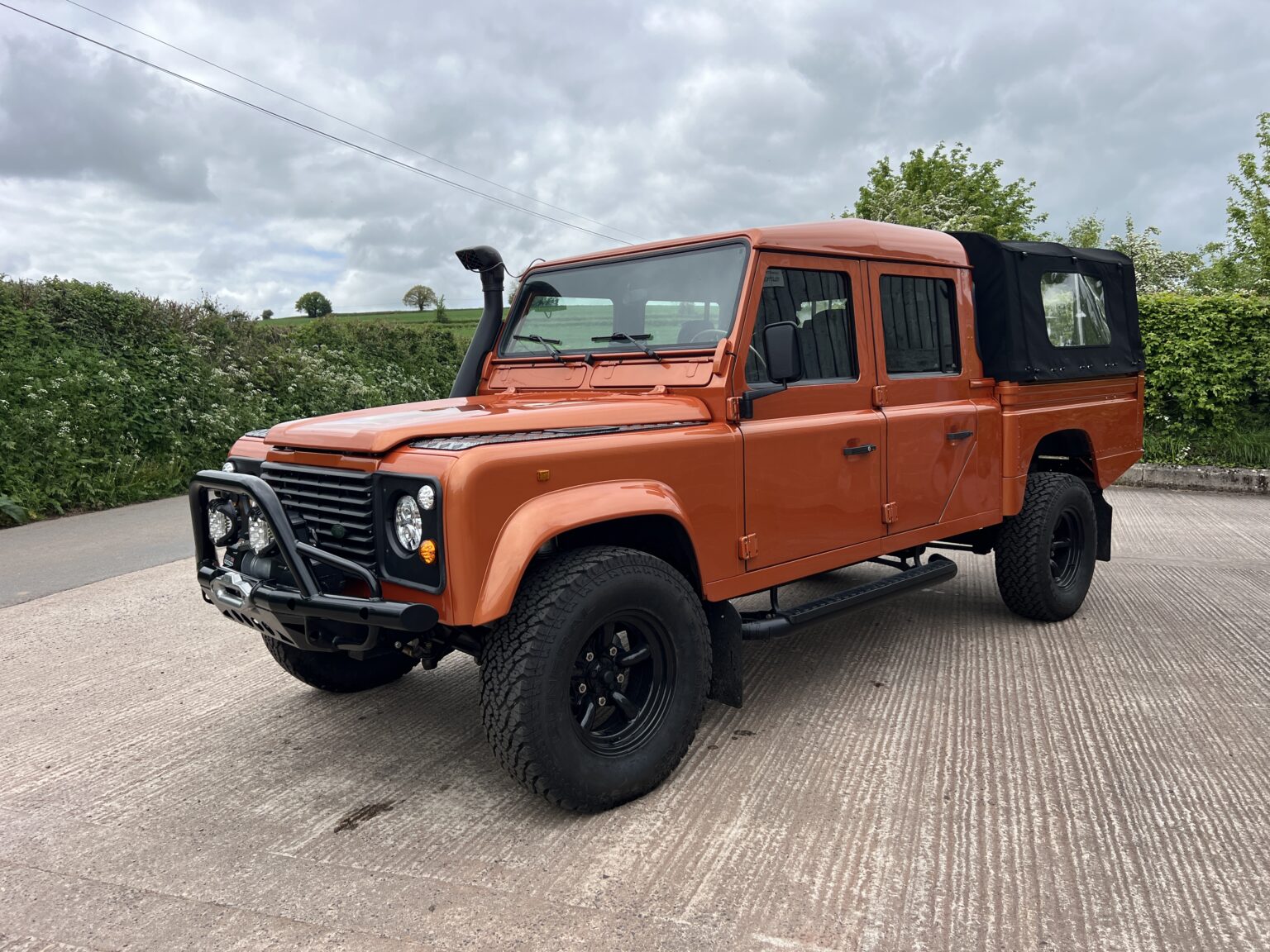 Defender 130 for Sale | USA | Rugged Classic 4x4 Collection