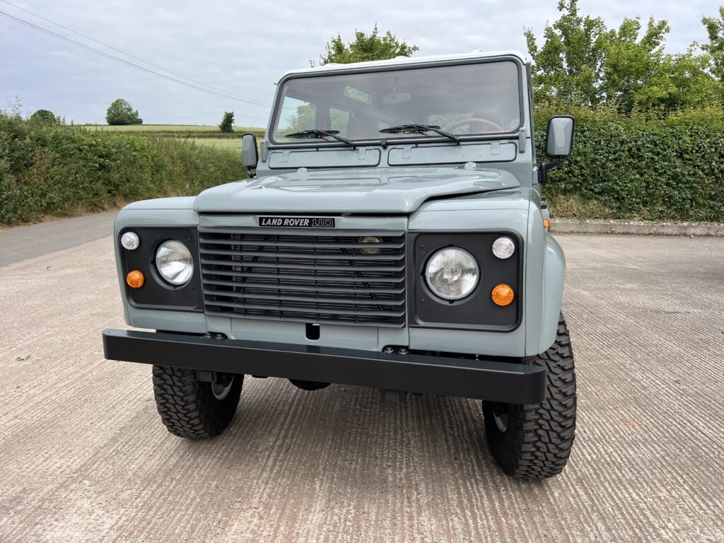 Land Rover Defender 110 HARD TOP | TATC