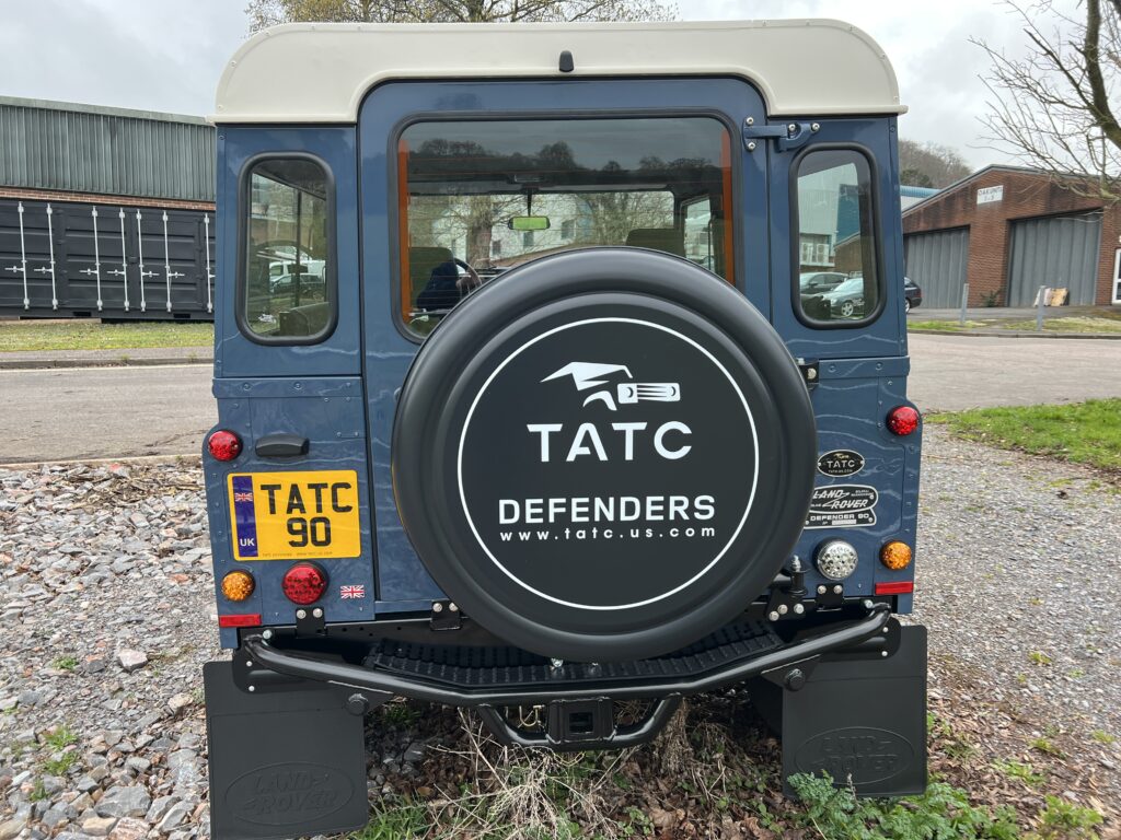 Land Rover Defender 90 - Arles Blue | TATC