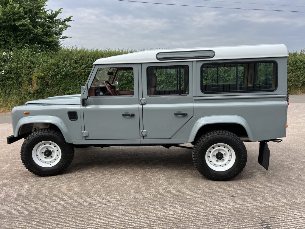 How to Choose a Land Rover Defender Restorer | Buyer’s Guide