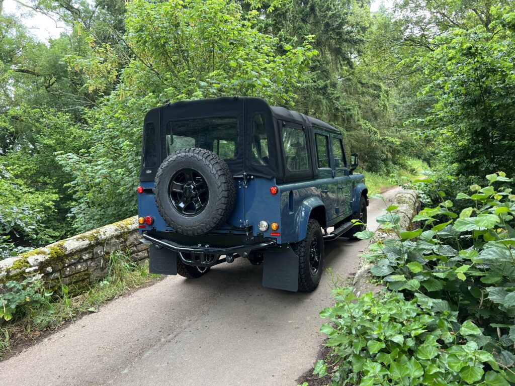 Land Rover Defender Dark Blue | Dark Blue Defender