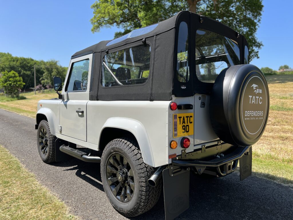 Land Rover Defender 90 - Porsche Grey | TATC