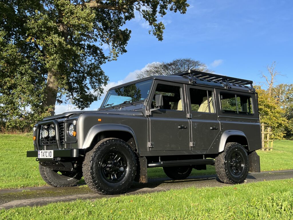 Defender 110 Stornoway Grey | Classic Land Rover 4x4
