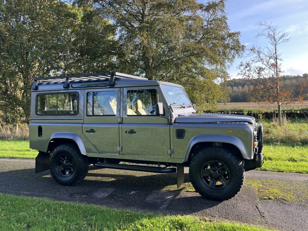 Land Rover Defender 110 - Stornoway Grey | TATC