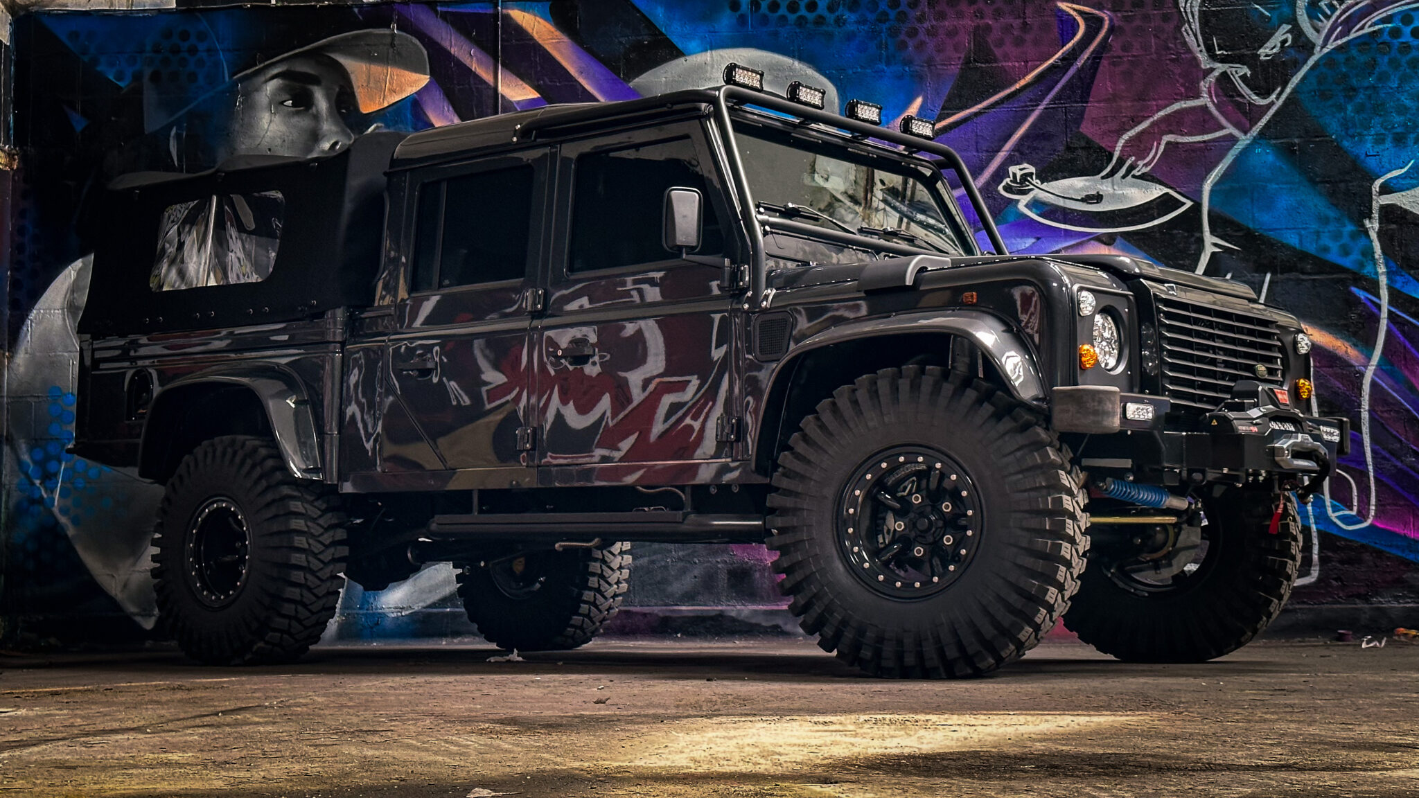 Landrover Defender 130 - Spectre Edition | TATC