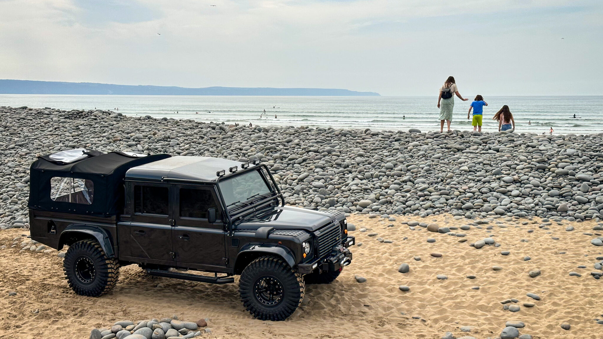 Landrover Defender 130 - Spectre Edition | TATC