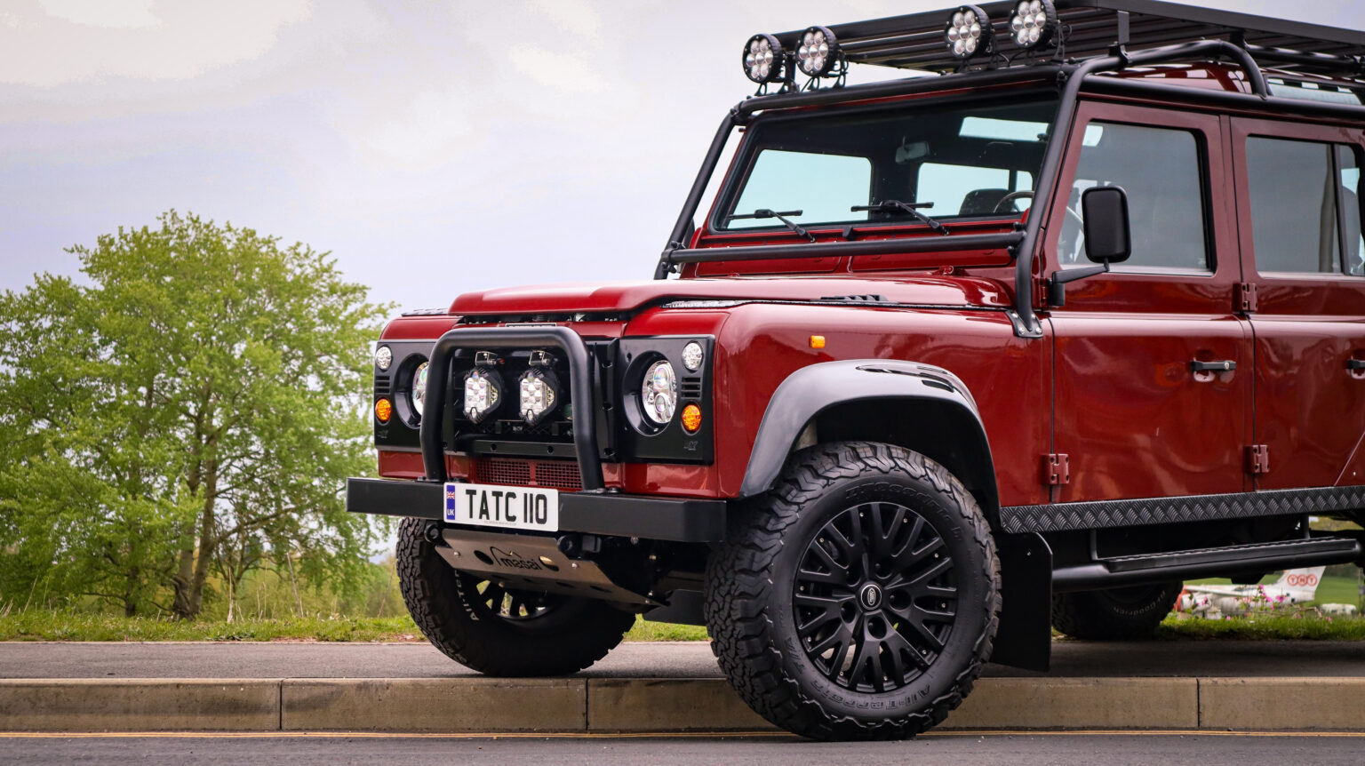Land Rover Defender 110 | Classic 4x4 For Sale USA