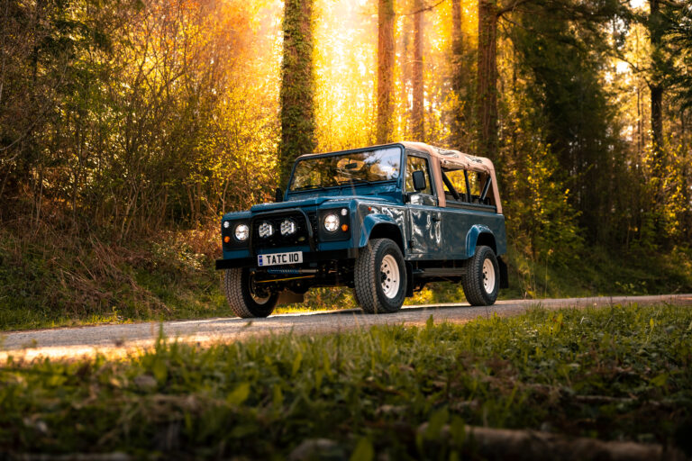 Custom Land Rover Defender Builds | Classic 4x4 Projects