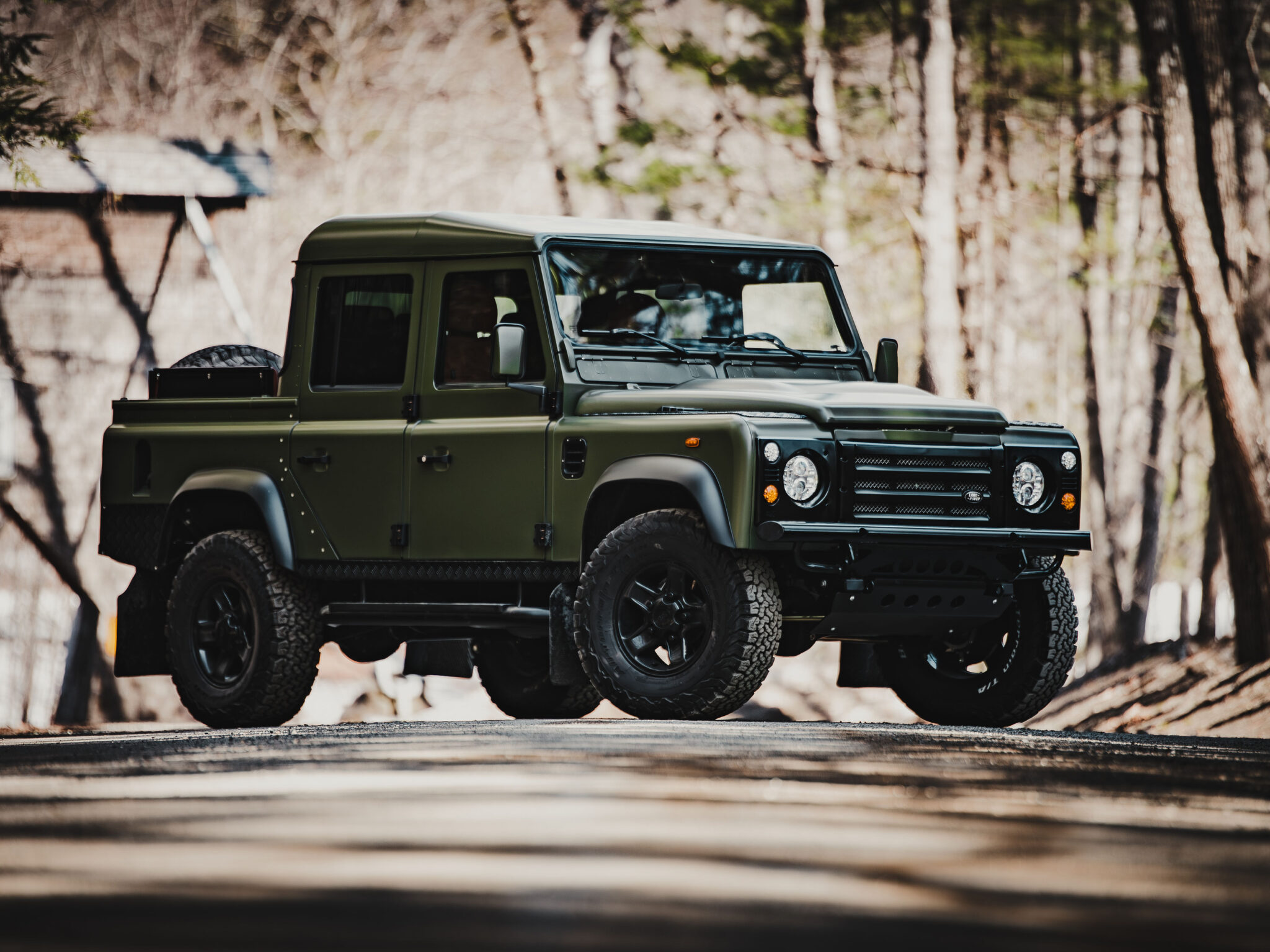 Custom Land Rover Defender Builds | Classic 4x4 Projects