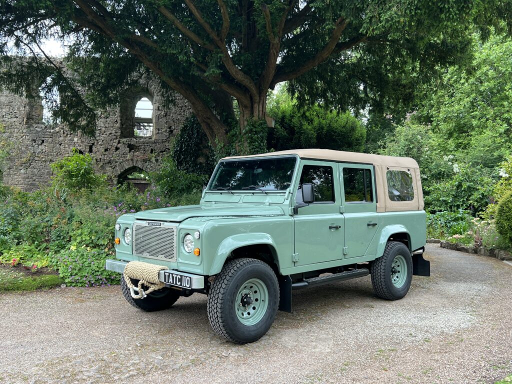 Land Rover Defender 110 V8 | Atlantic Green Classic