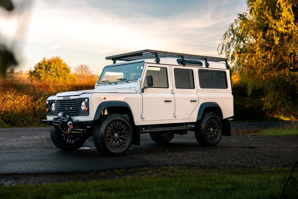 Land Rover Defender 110 - Arctic White | TATC